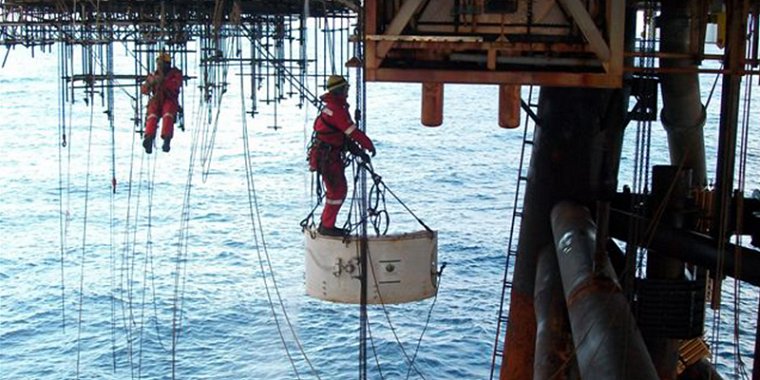 Caisson Securing & Recovery, Internal & External Caisson Lifting Tools