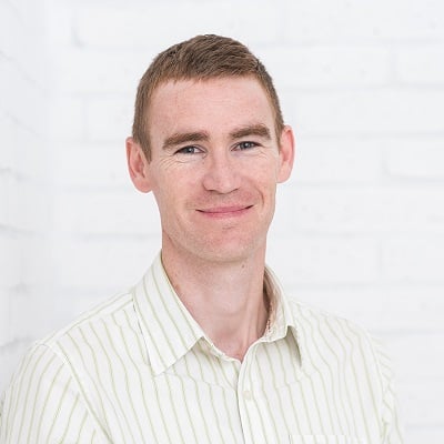 What is Guerilla Marketing? Examples and Definition